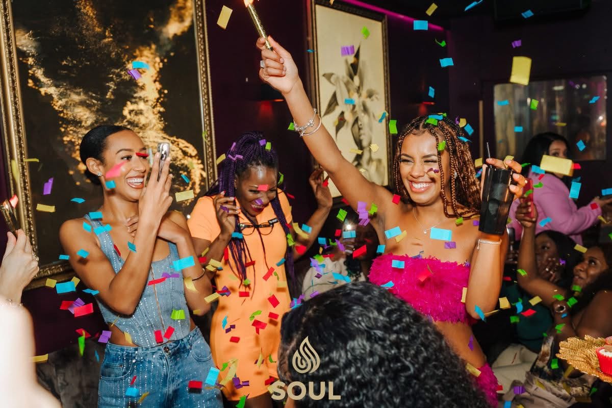 Bottomless Brunch at Soul Lounge | BOOK NOW 🥂